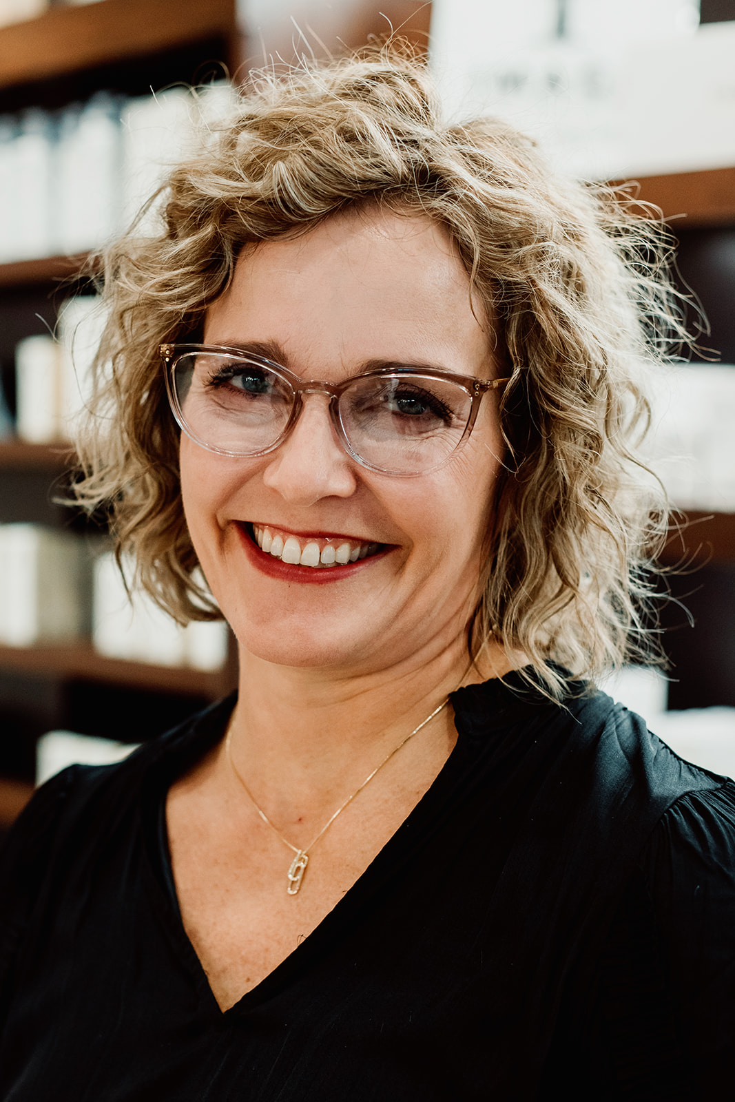 Cathy T - Cole's Salon