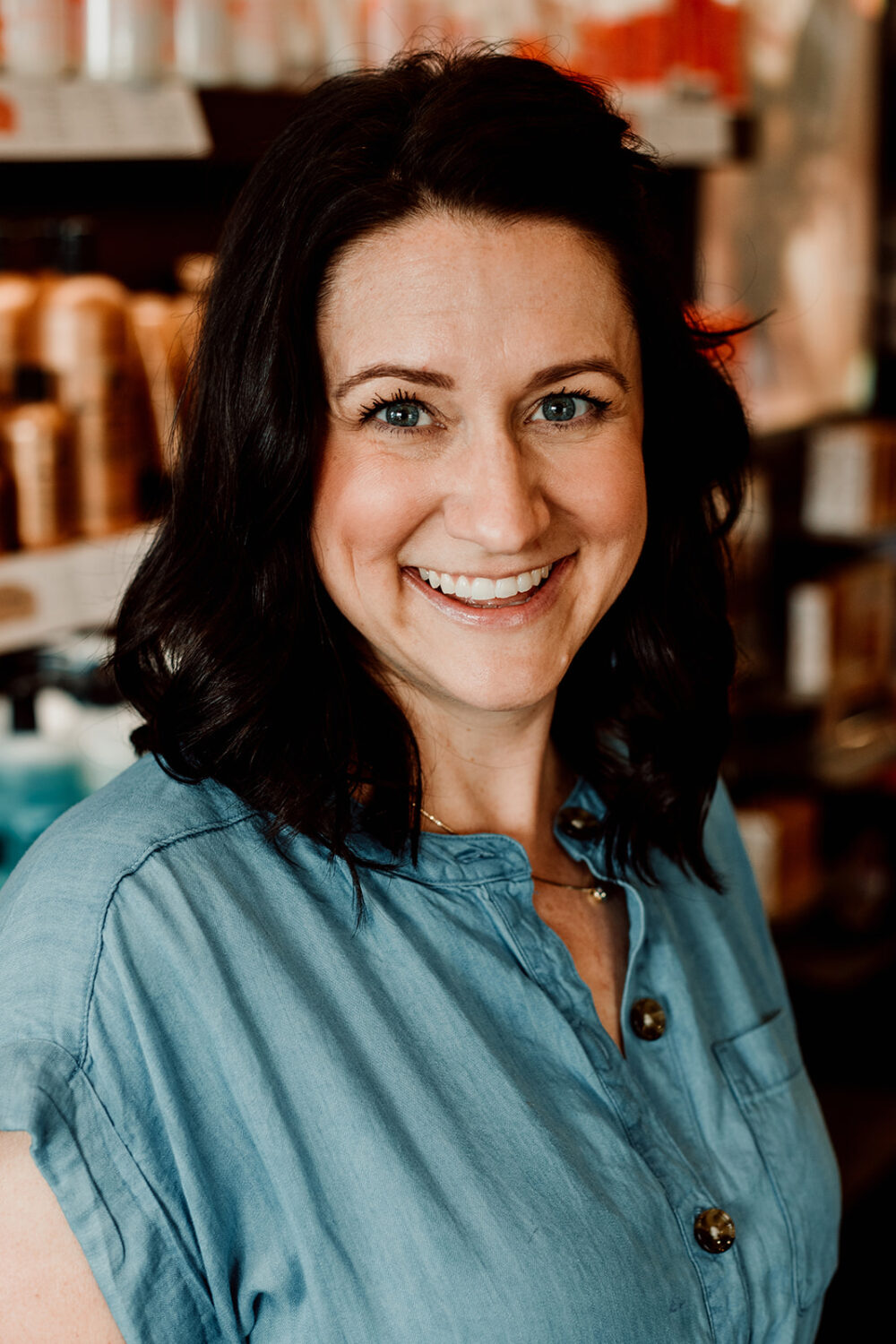 Stephanie R - Cole's Salon