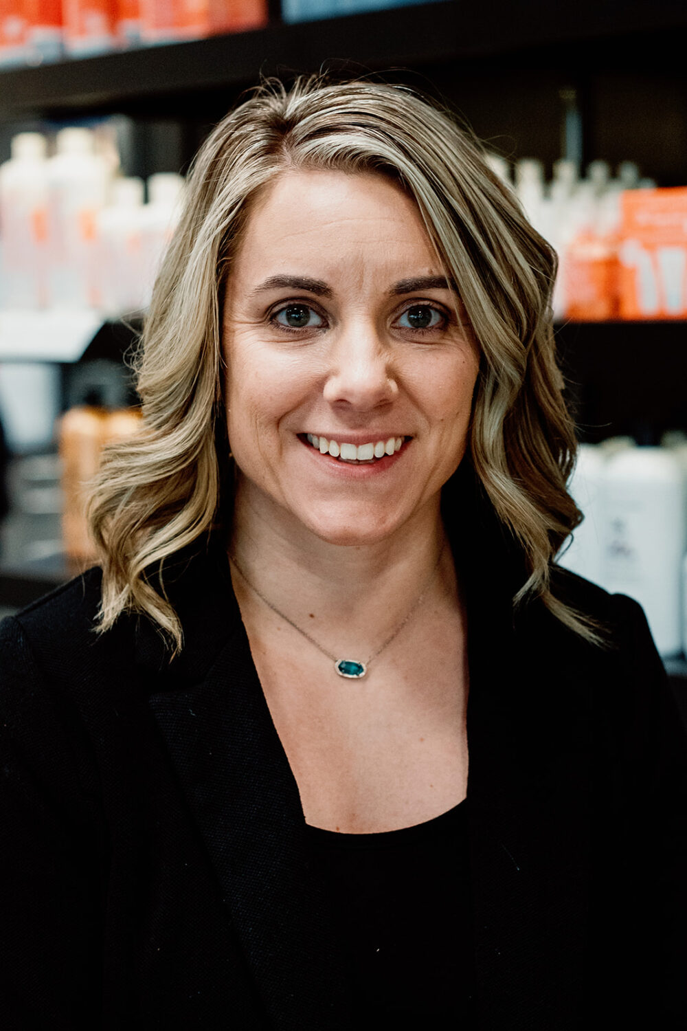 Dani R - Cole's Salon